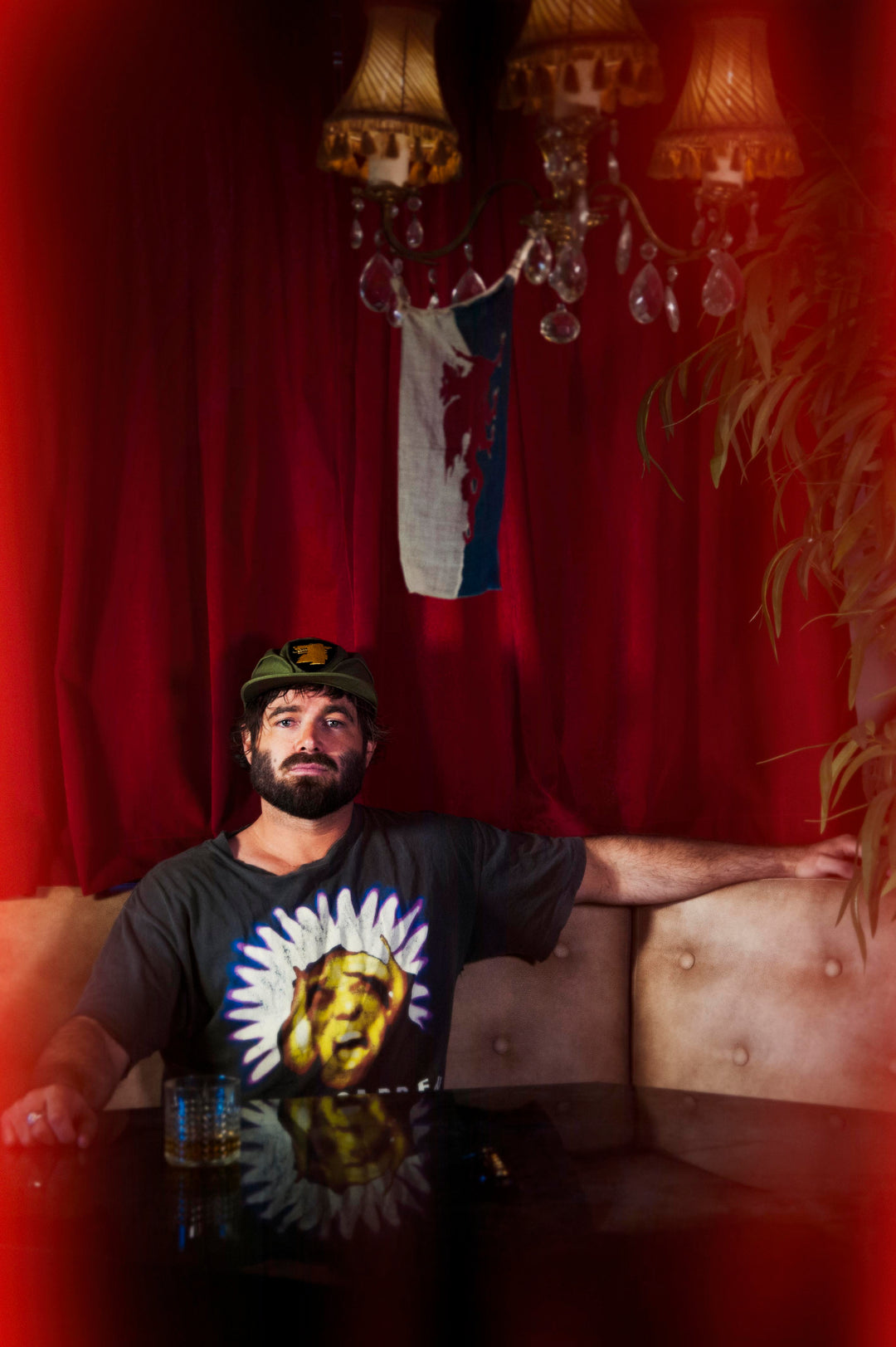 ANGUS STONE x FBS - The Wolf Pack – fallenBROKENstreet